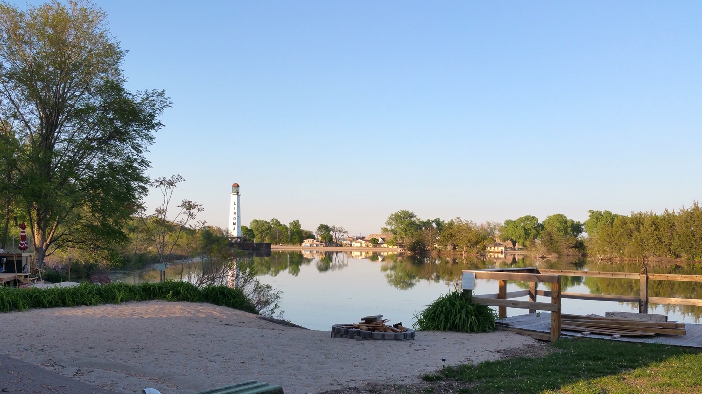 Linoma Beach and its Lighthouse – Omaha Exploration