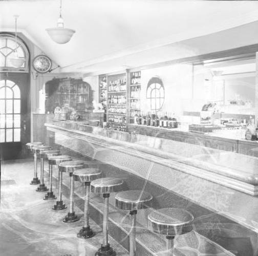 The Hill Family’s California Bar – Omaha Exploration