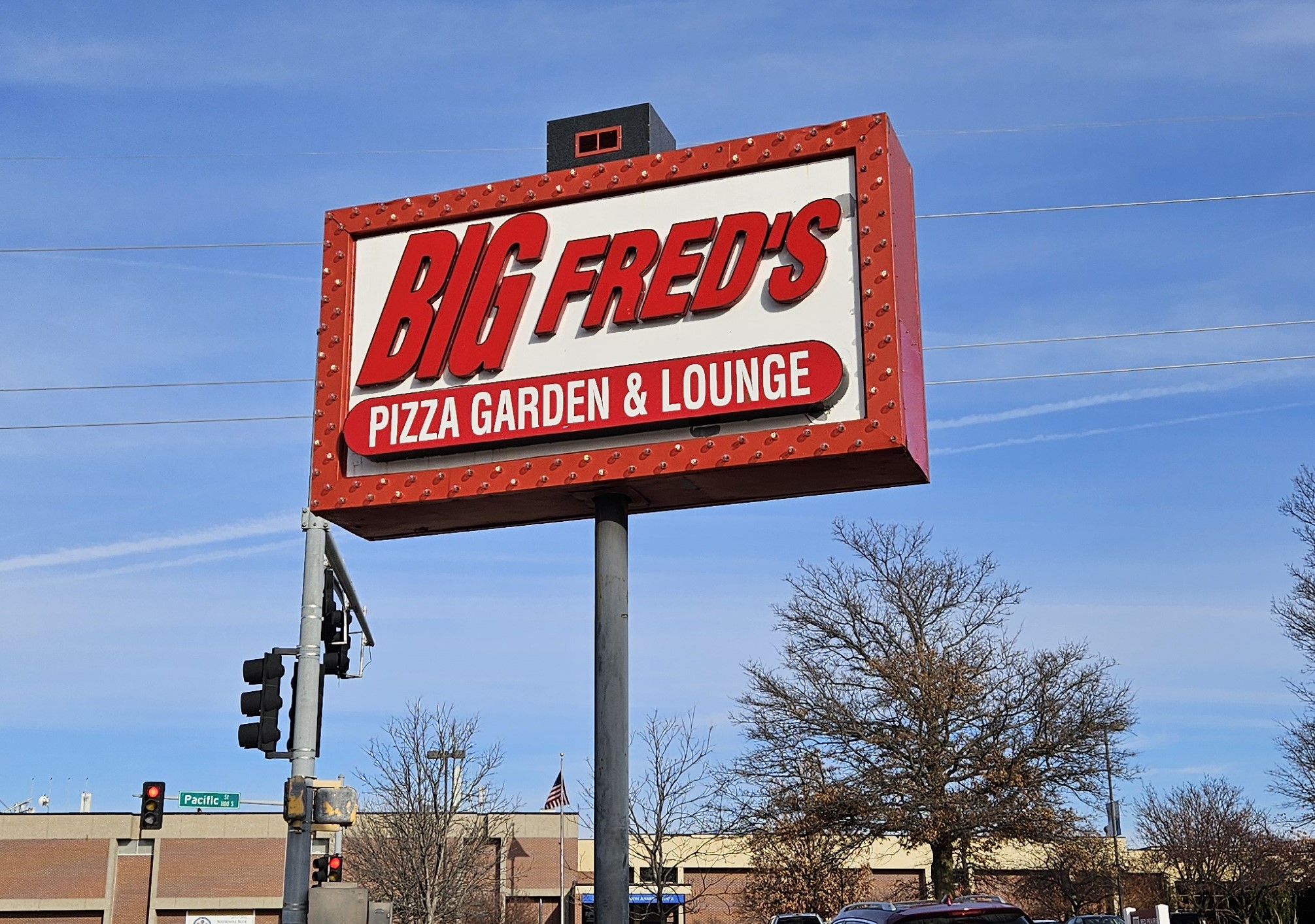 Fred and Rose Bruning’s Big Fred’s Pizza Garden & Lounge – Omaha ...