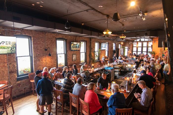 Upstream Brewing Company in Omaha’s Old Market – Omaha Exploration