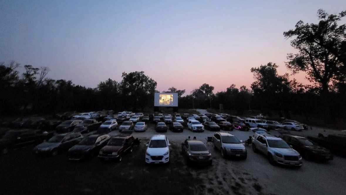 Gone But Not Forgotten: Drive-in movie theaters – Omaha Exploration