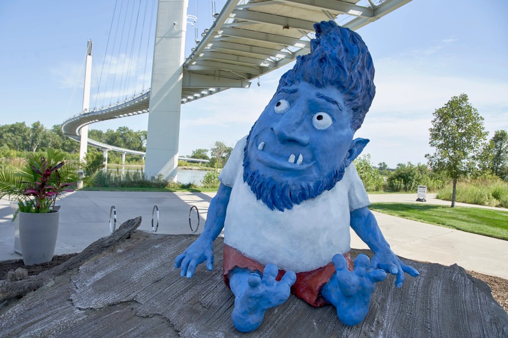 Bob Kerrey Pedestrian Bridge – Omaha Exploration