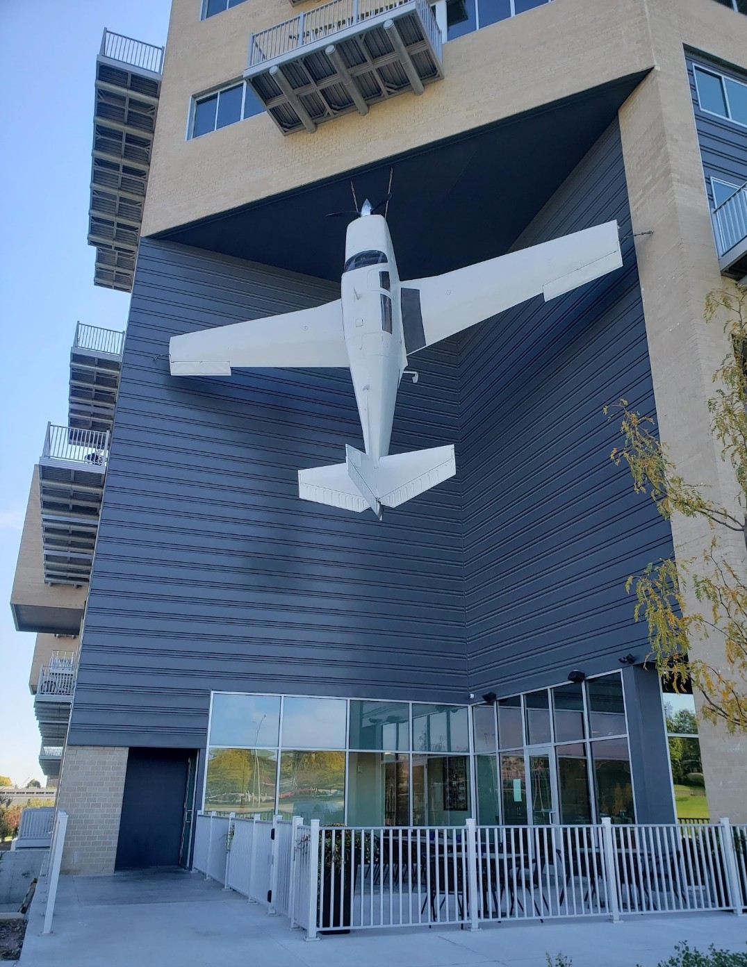 Atlas Apartments and the Heaney Pedestrian Bridge – Omaha Exploration