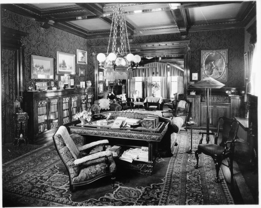 Sarah and George Joslyn’s Castle – Omaha Exploration