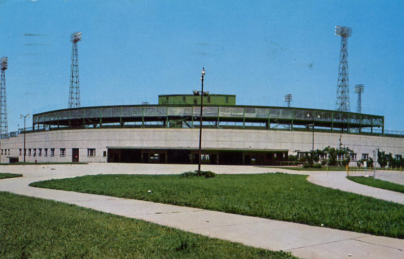 Gone But Not Forgotten: Johnny Rosenblatt’s Stadium – Omaha Exploration
