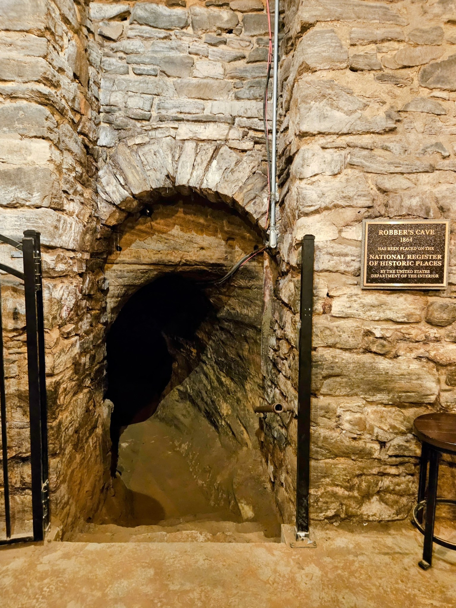 The Sarborough’s Robber’s Cave – Omaha Exploration