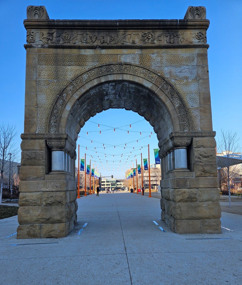 The Historic Arches in Gene Leahy Mall – Omaha Exploration