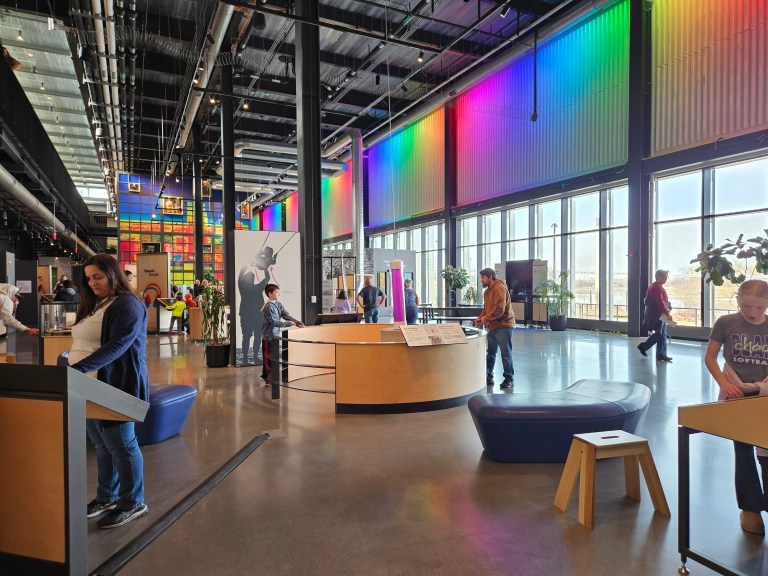 Omaha’s Science Center: Kiewit Luminarium – Omaha Exploration