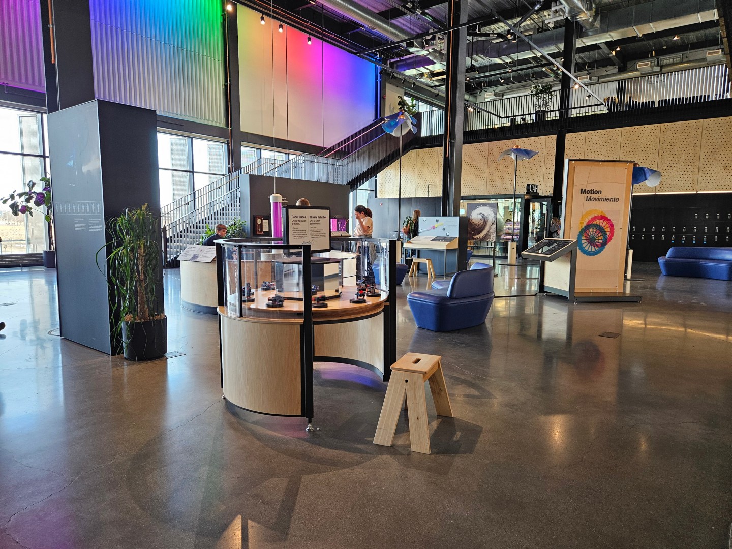 Omaha’s Science Center: Kiewit Luminarium – Omaha Exploration