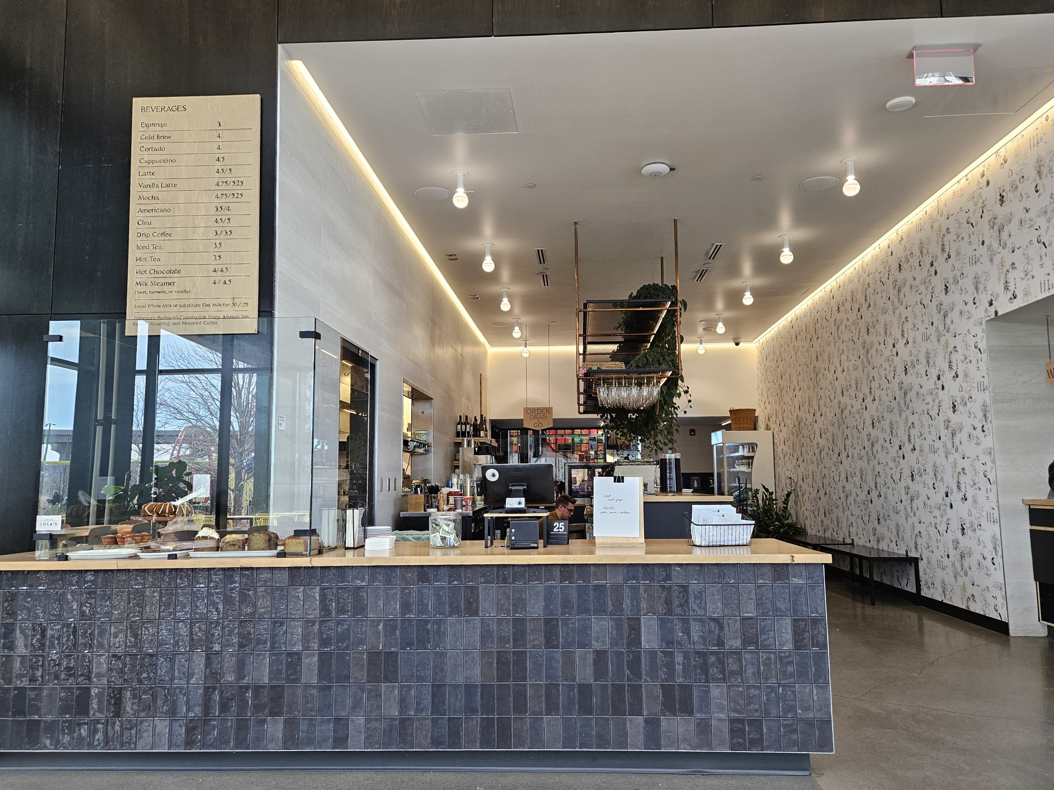 Omaha’s Science Center: Kiewit Luminarium – Omaha Exploration