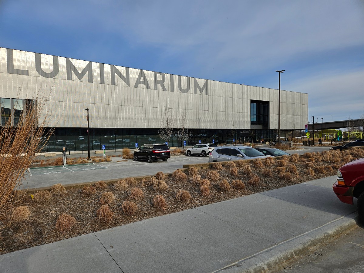 Omaha’s Science Center: Kiewit Luminarium – Omaha Exploration