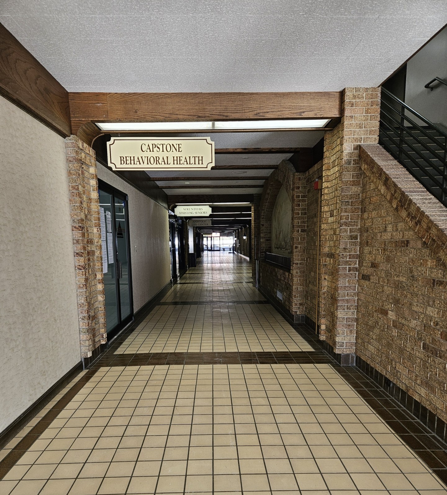 Omaha’s First Indoor Mall: The Center Mall – Omaha Exploration