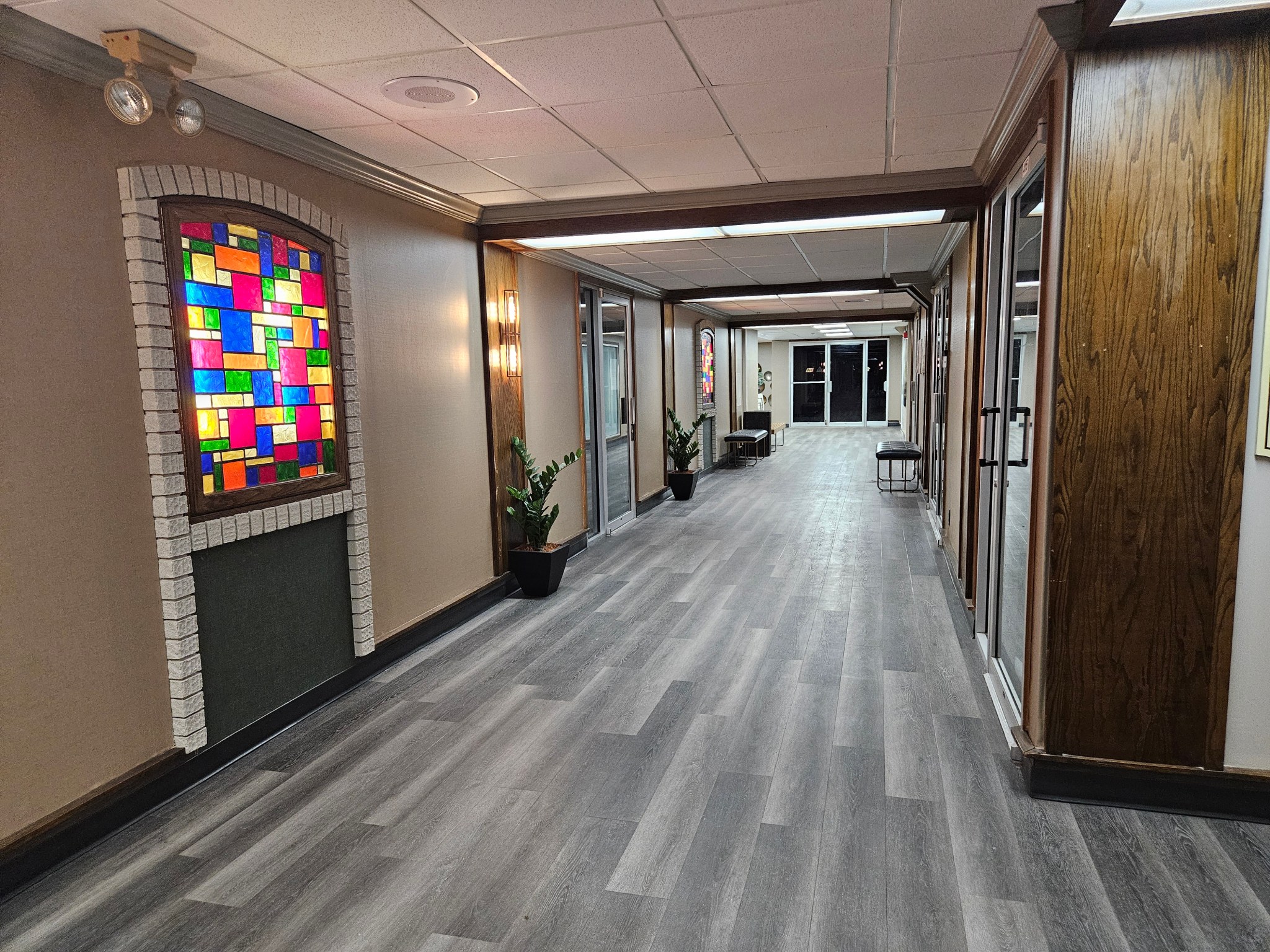 Omaha’s First Indoor Mall: The Center Mall – Omaha Exploration