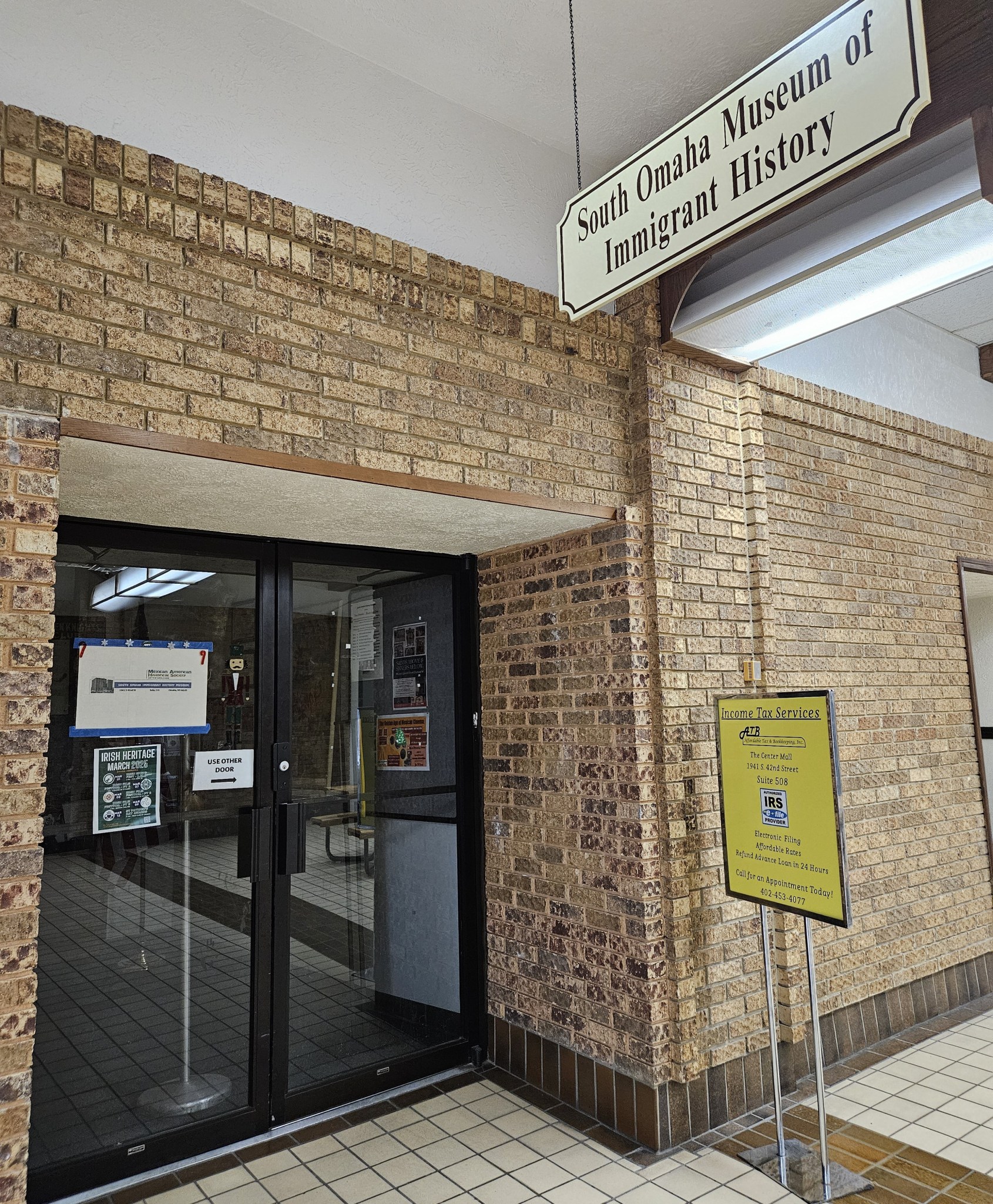 Omaha’s First Indoor Mall: The Center Mall – Omaha Exploration